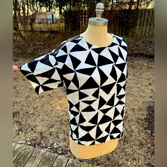 LOFT | Tops | Triangle Shape Blouse | Poshmark